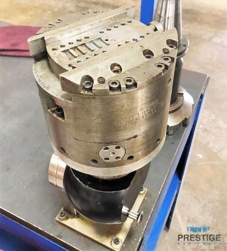 DOOSAN HM 1000 Horizontal Machining Centers #516740 - MachineTools.com