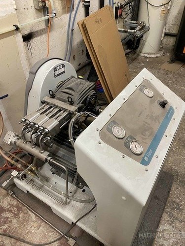 FLOW MACH 100 1313 Cortadoras por Chorro de Agua Usado - Excelente ...