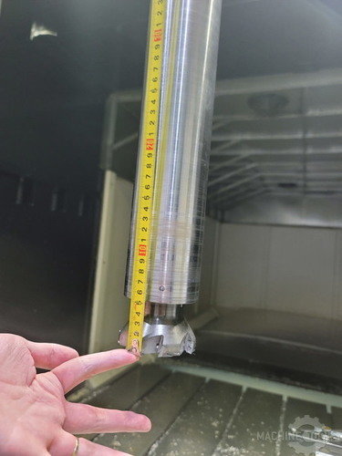 MAZAK VERSATECH V-100N200 5-AXIS Centros de Maquinado tipo Pórtico ...