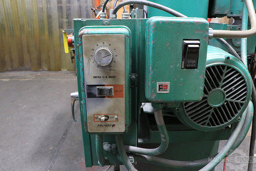 TIMESAVER 125M, 1980, DRY, VARI-SPEED CONVEYOR Deburring Machines ...