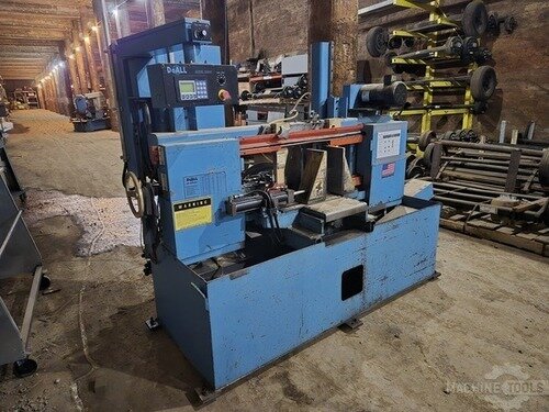 DOALL C-330NC 卧式带锯床 非常好 #609656 - MachineTools.com