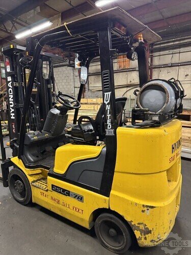 HYUNDAI 25LC-7A 叉车 良好 #661613 - MachineTools.com