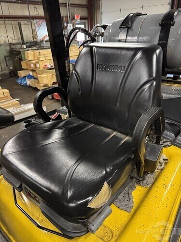 HYUNDAI 25LC-7A 叉车 良好 #661613 - MachineTools.com