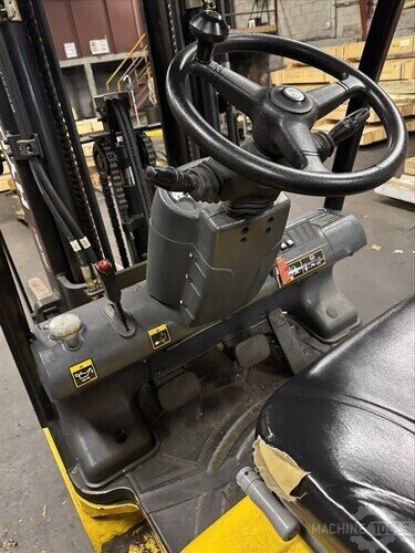HYUNDAI 25LC-7A 叉车 良好 #661613 - MachineTools.com