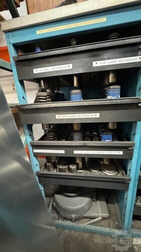 AMADA PEGA 304050 Punzonadoras de Torreta (Columna) #666484 ...