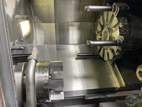 OKUMA GENOS L400 CNC Lathes #669005 - MachineTools.com