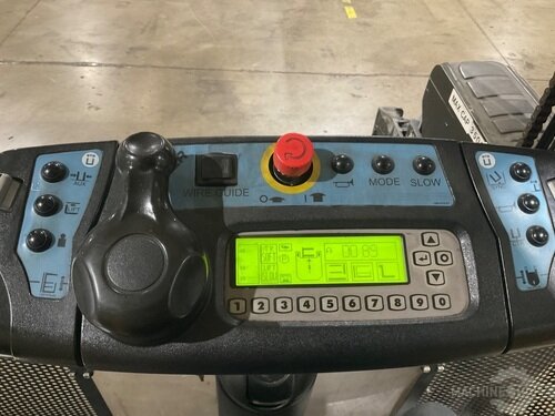 HYSTER V35ZMU Forklift Trucks #677370 - MachineTools.com