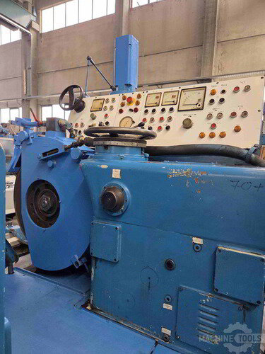 WMW SAXW 1000/2 Roll Grinders Used - Good #679618 - MachineTools.com
