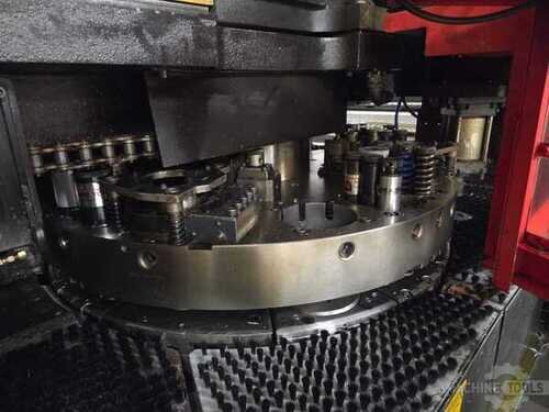 AMADA EM2510NT Turret Socos Usado - Excelente 682657 - MachineTools.com